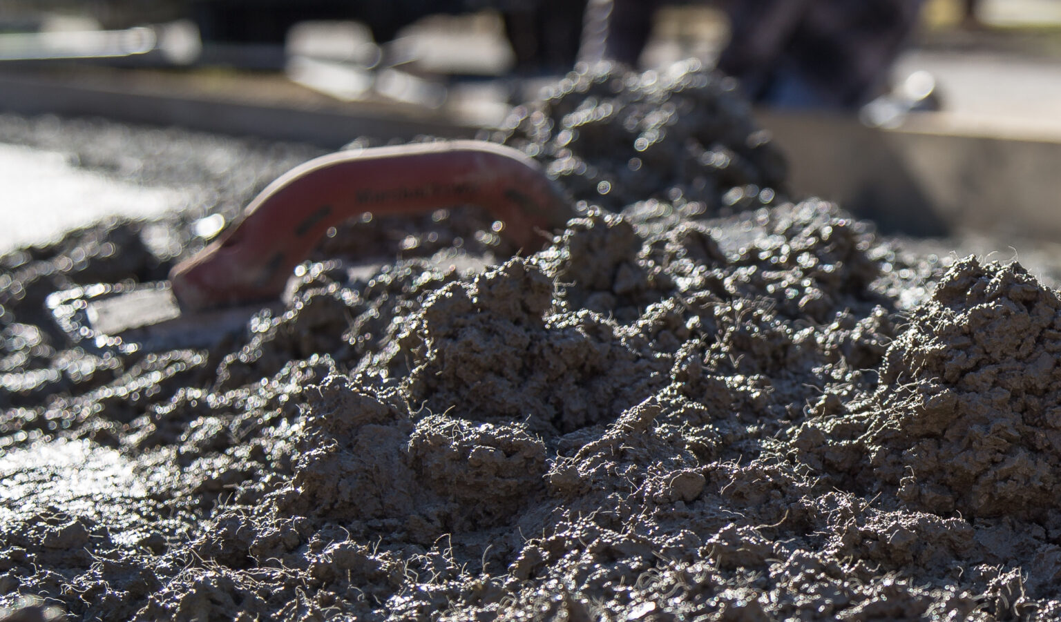 So how does fiber reinforced concrete work? —Fuluorui